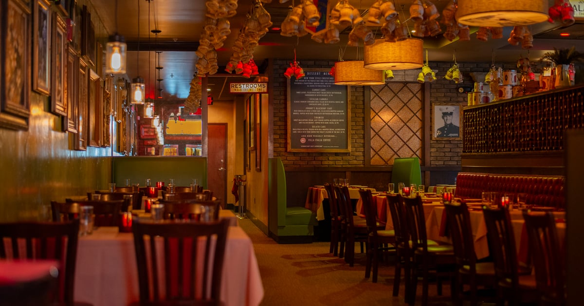 Johnny Saloon Menus JOHNNY K'S RESTAURANT Updated April 2025 22