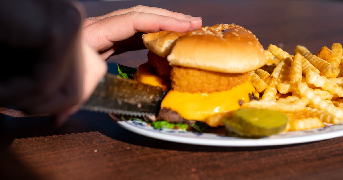 About Us - Best Wings in Denver - Piper Inn Bar & Restaurant Denver ...