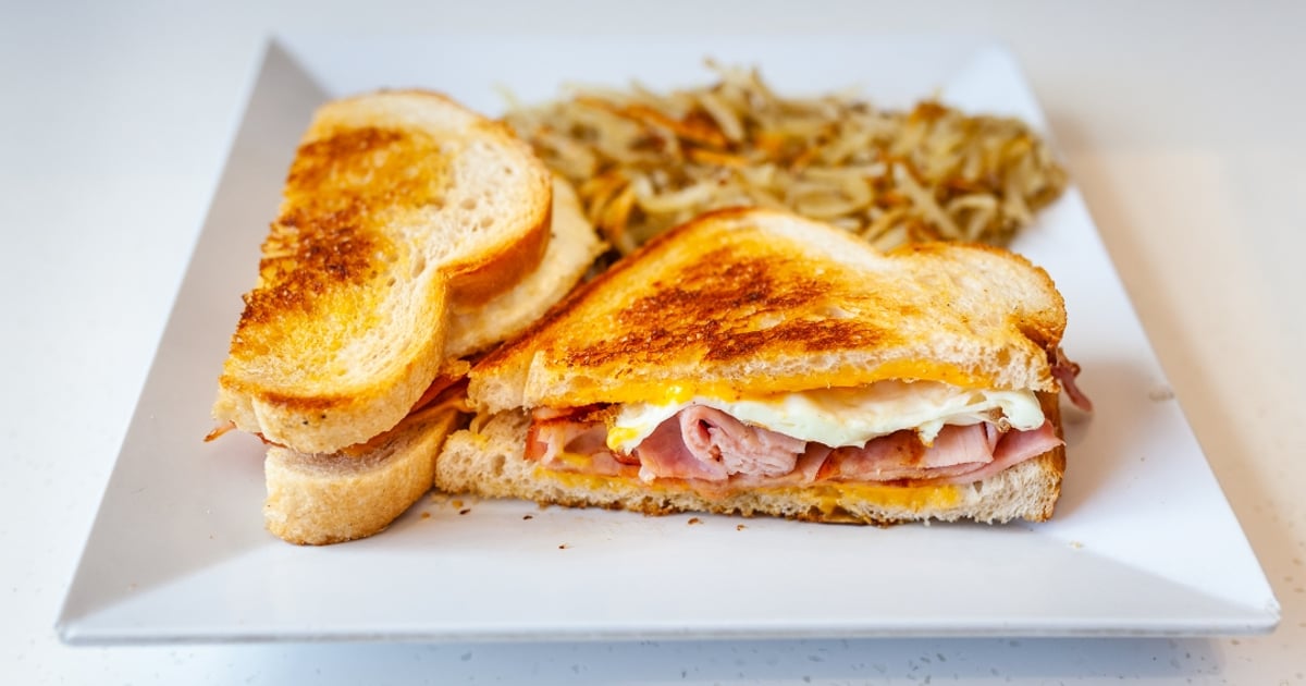 Sunrise Sandwich - Scramble