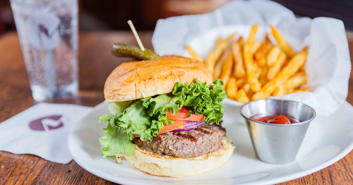 Angus Hamburger - MENU - The Metropolitan, American Diner & Bar ...