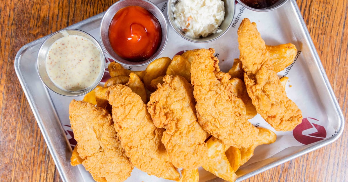 Chicken Tenders & Potato Crisps - The Metropolitan, American Diner ...