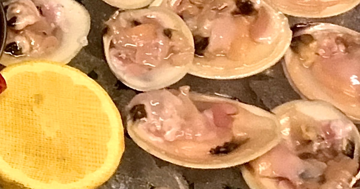 Fresh Shucked Clams - Our Menu - Founders House - American Restaurant ...