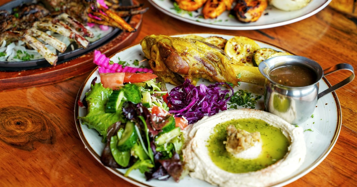 About - La Pasha Lounge & Grill - Mediterranean Restaurant in Houston, TX