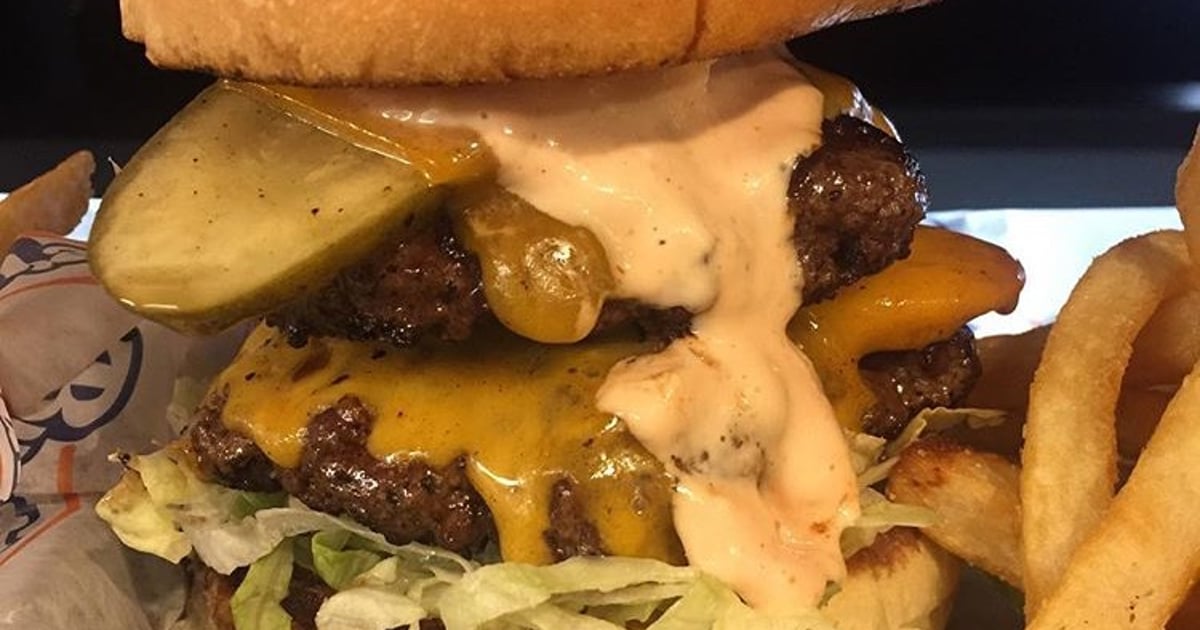 BUNTSY BURGER - Buntsy's Neighborhood Food and Drink - American ...