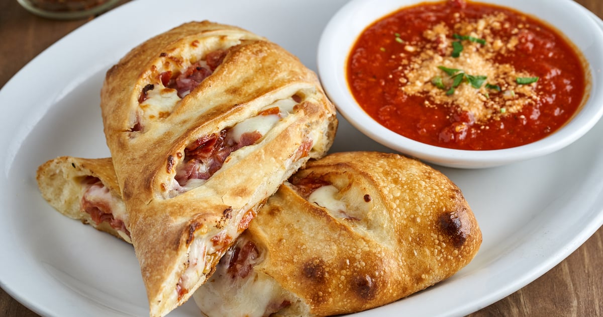 Stromboli - Times Square Italian Restaurant - Italian Restaurant in AZ