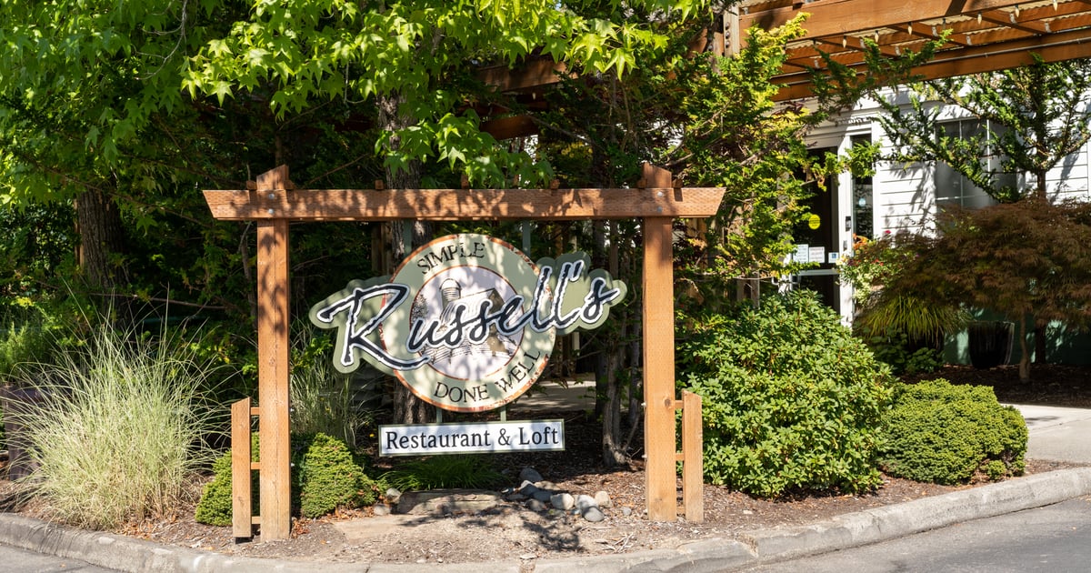 Contact - American Russell's Restaurant & Loft Bothell, WA