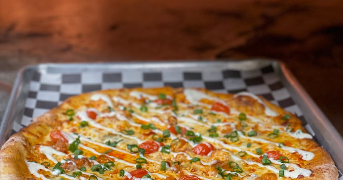 Home - Brass Monkey - Pizza Restaurant in Monroe, MI