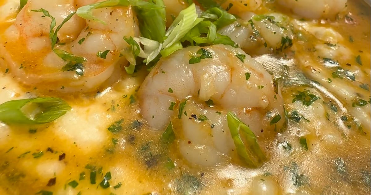 Shrimp & Cheesy Grits - Frontier | Noble Square, Chicago, IL | Gastro ...