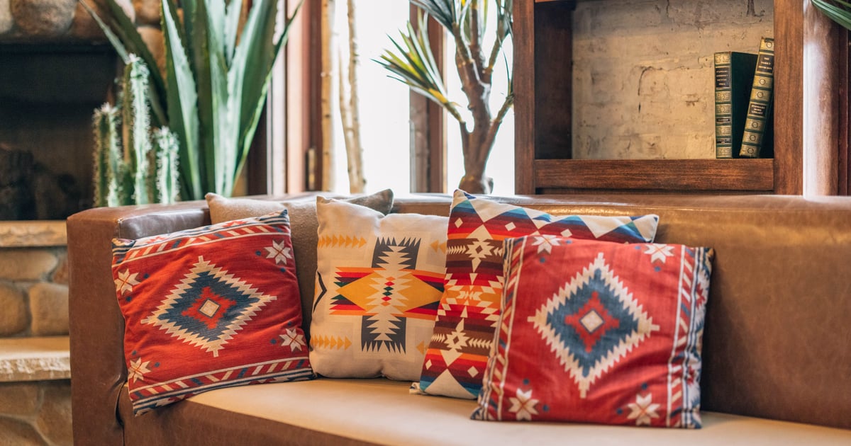 Hours & Location - Frontier | Noble Square, Chicago, IL | Gastro Pub ...