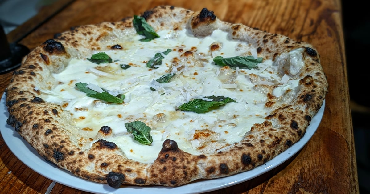 Quattro Formaggi Pizza - 15 South by Napulé