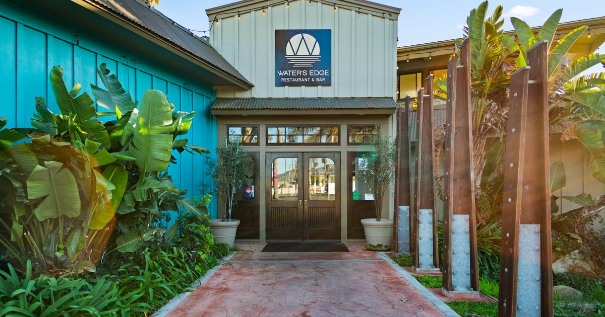 Gallery - Water's Edge Restaurant and Bar