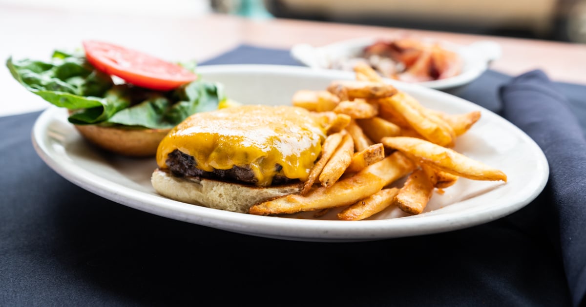 Common Grill Burger - Common Grill