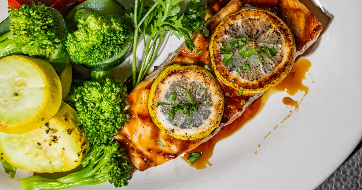 Catering - Grand Stands - Bar & Grill in Lovejoy, GA