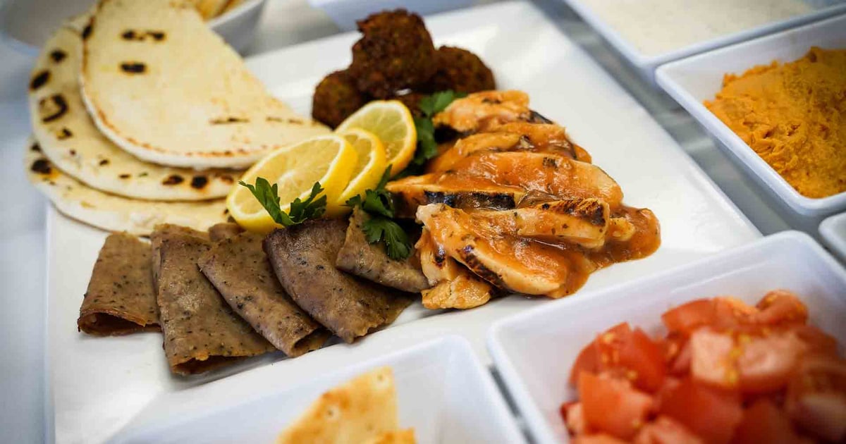 Mediterranean Gyros Bar - Hot Buffets - Encore Catering- Catering ...