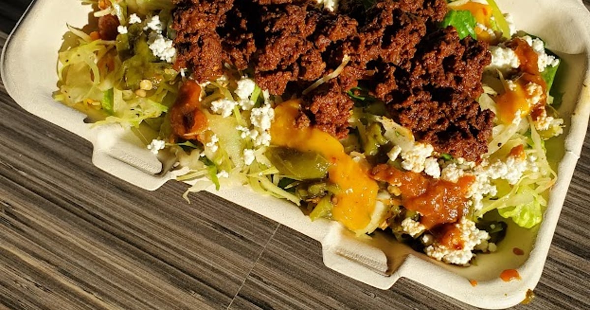 Molé Bowl - Menu - Burrito Splendido - Mexican Restaurant in MB