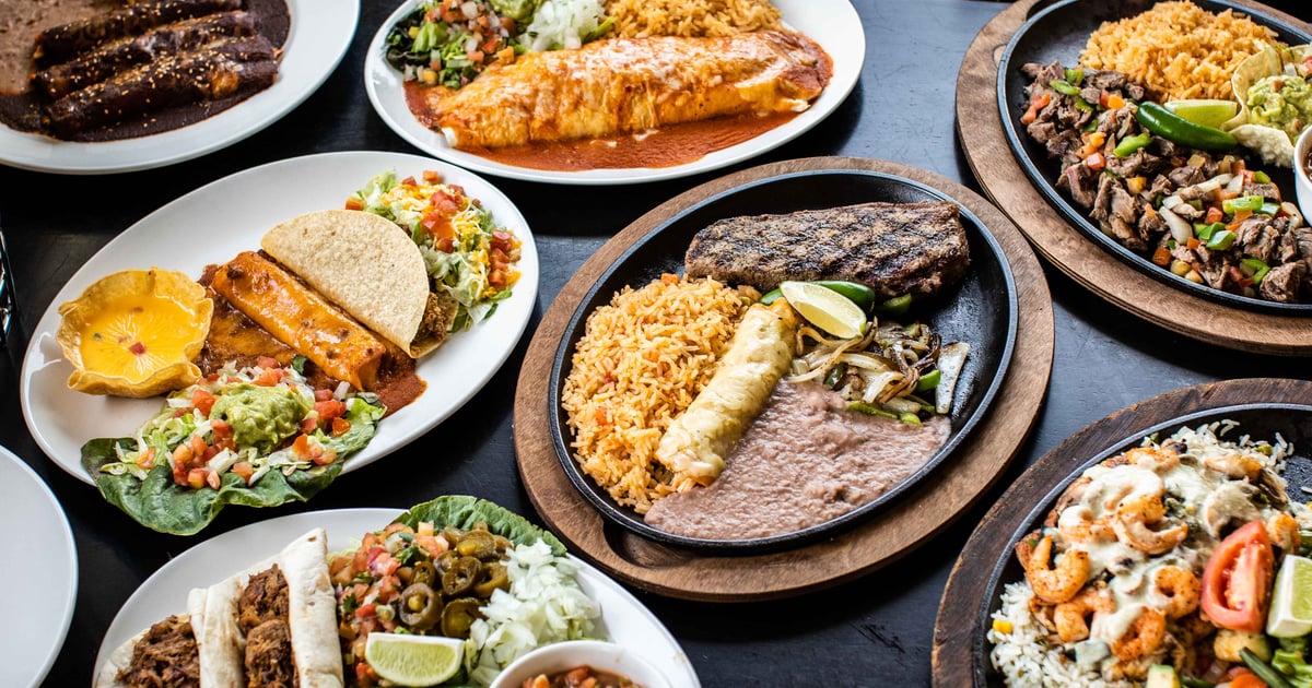 Gallery Dos Salsas Tex Mex
