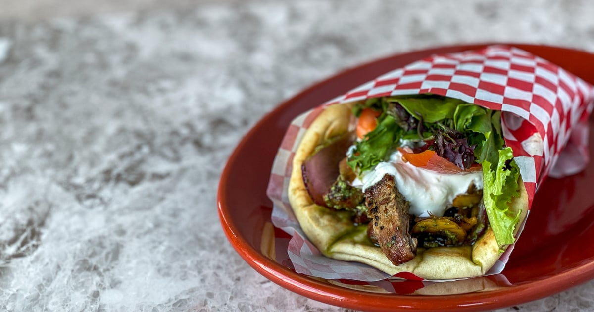 Edmonds - Kafé Neo Woodstone Taverna (Kafé Neo Woodstone Group) - Greek ...