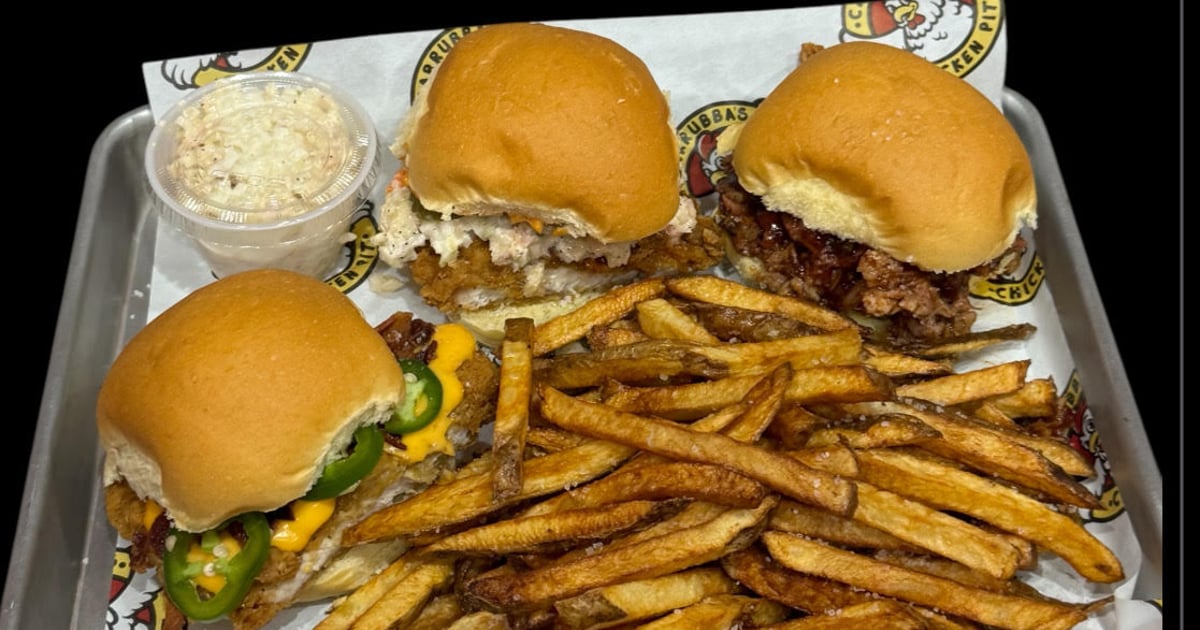 Carrubba's Slider Flight - Menu - Carrubba's Chicken Pit - Barbecue ...