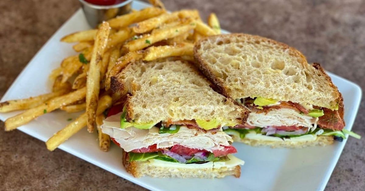 Turkey Club - Main - Nello's Pizzeria + Italian Kitchen