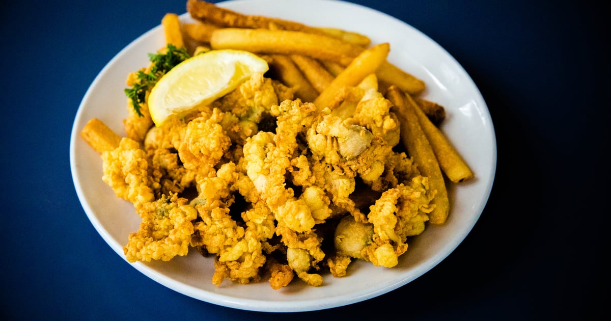 Fried Whole Belly Clams - Billy's Chowder House - Seafood Restaurant in ...