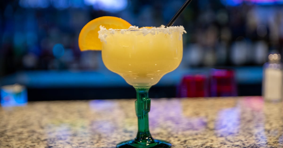 Contact - Rae Rocks Bar & Grill - Bar & Grill in Methuen, MA