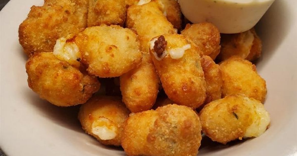GARLIC CHEESE CURDS - Cherry Pocket Steak n Seafood - Seafood ...