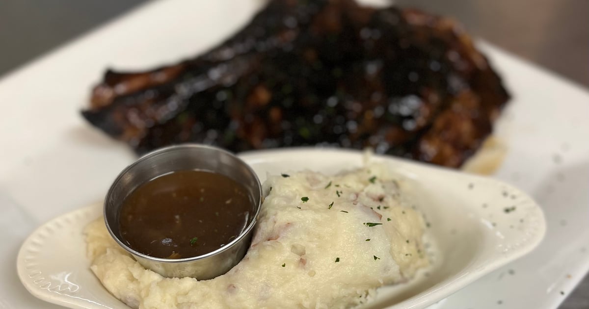 Rib-Eye Steak (18 oz.) - Our Menu - Popei's Clam Bar - Seafood ...