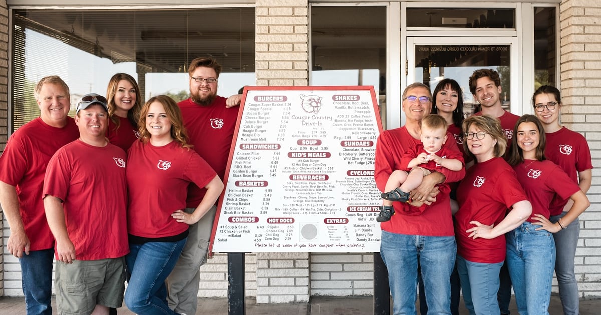 Join Our Team - Best American Restaurant in WA | Zoe Coffee and Kitchen