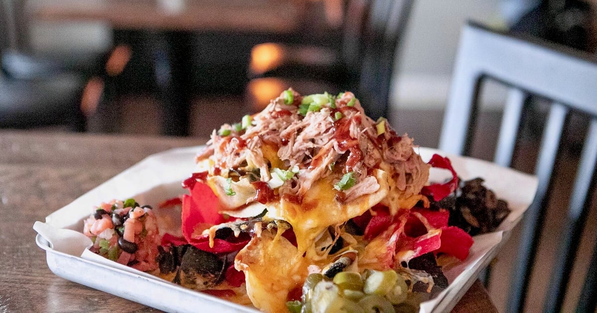 Dogwatch BBQ Nachos - Dog Watch - Cafe in CT