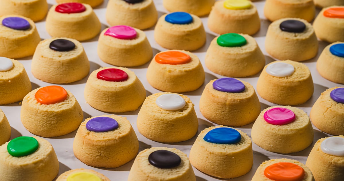 Shortbread Cookies (Assorted Colors Only) - Henri's Bakery & Deli