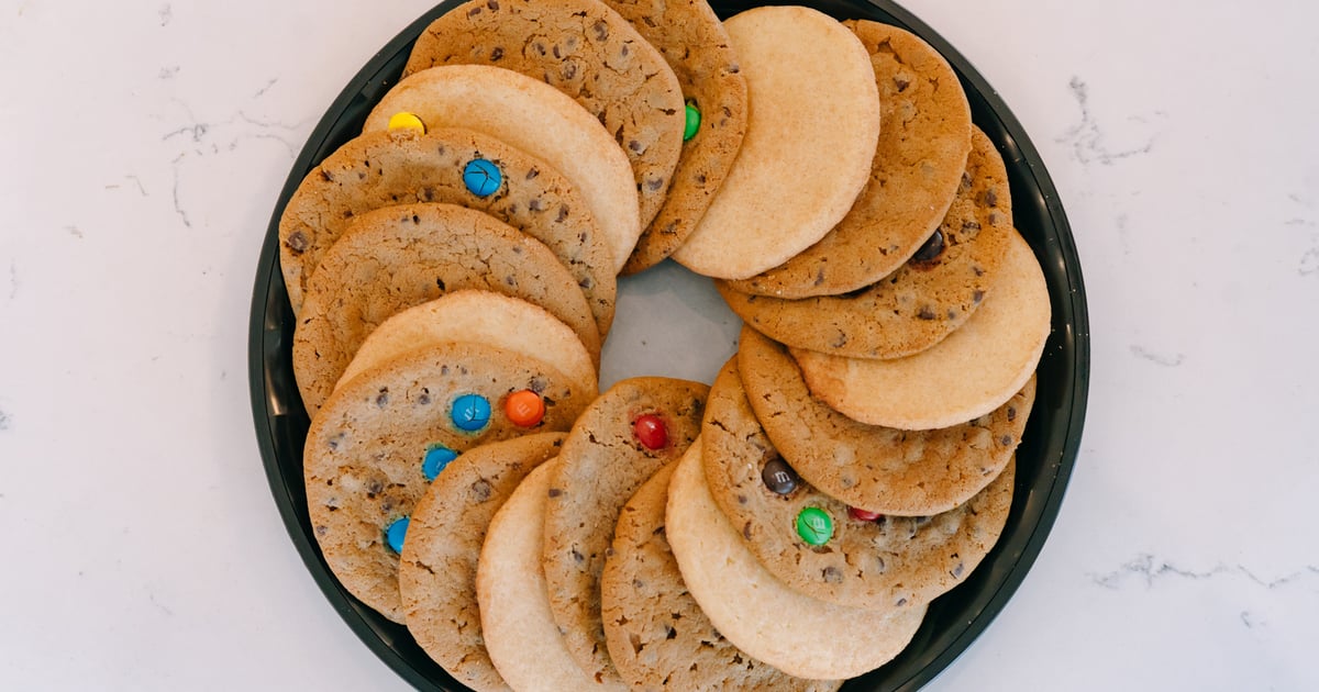 Cookie Tray - Henri's Bakery & Deli