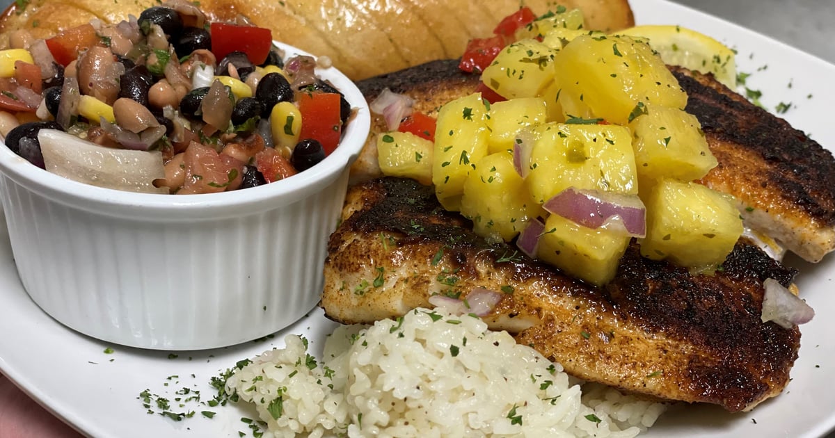 Capt. Robert's Catch - Menu - Seafood Restaurant in Southport, NC