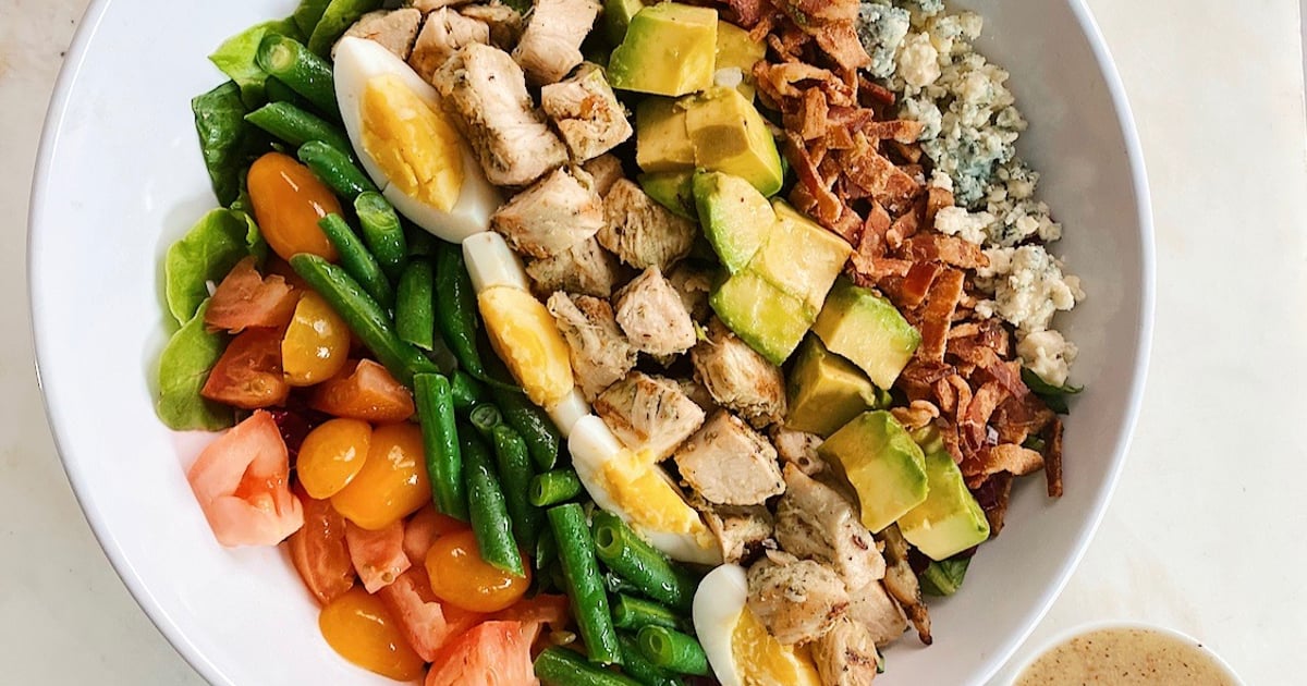 Chef's Cobb Salad - Wich Bich - Kitchen 1437- A Virtual Food Court