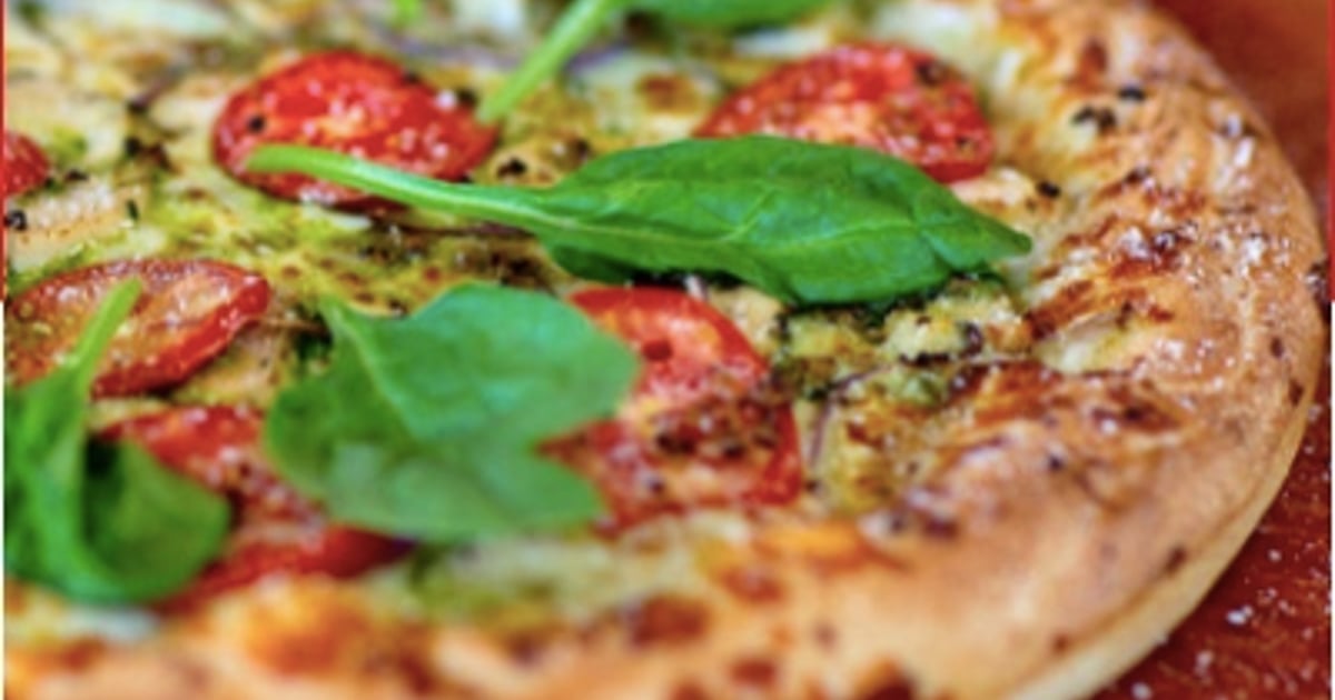 14" Pesto Chicken - Uncle Peteza's Pizzeria - Pizza Restaurant in ...