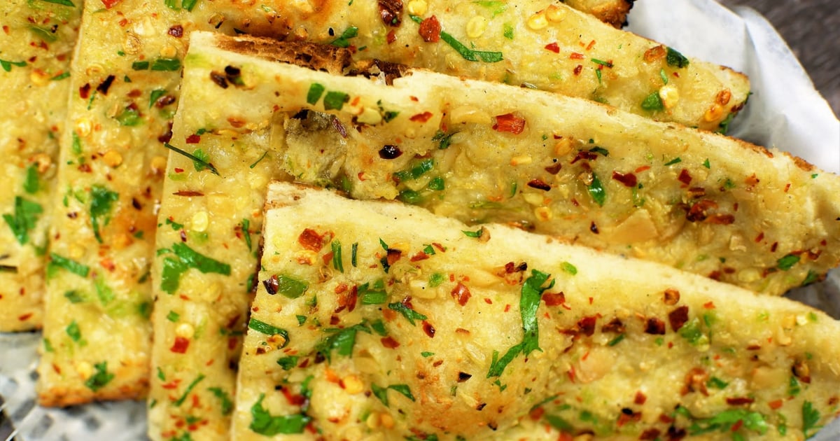Garlic Chilli Naan - Sankranti Restaurant - Indian Restaurant in Johns ...