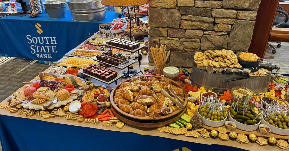 Catering - Cook's Country Cooking - Restaurant in Blairsville, GA