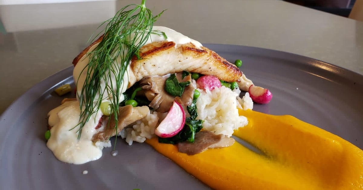 Wicked Restaurant and Wine Bar - Wicked Fire - Kissed Pizza Restaurant ...