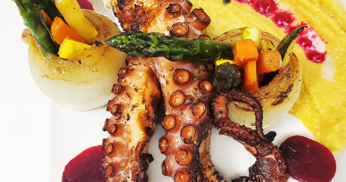 Grilled Octopus - Dinner - Anna's Greek Restaurant