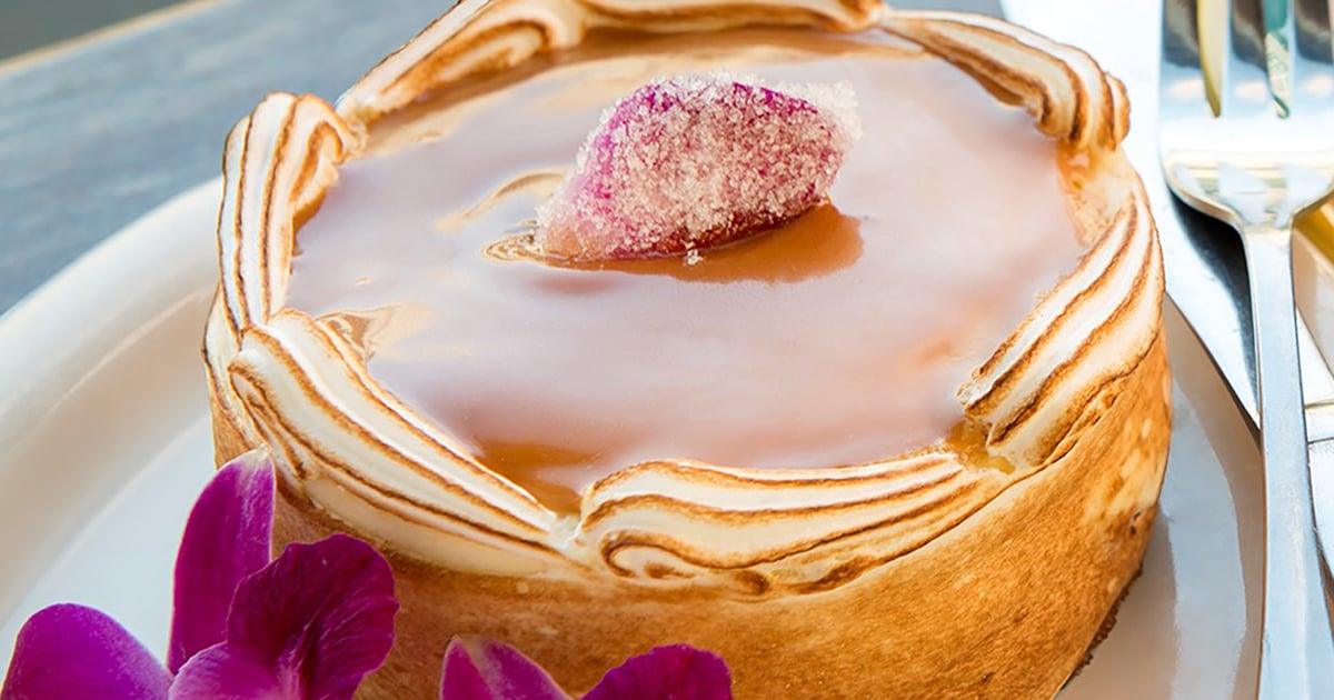 Tre Latti - Desserts & Baked Goods - Urth Caffé - European-style café