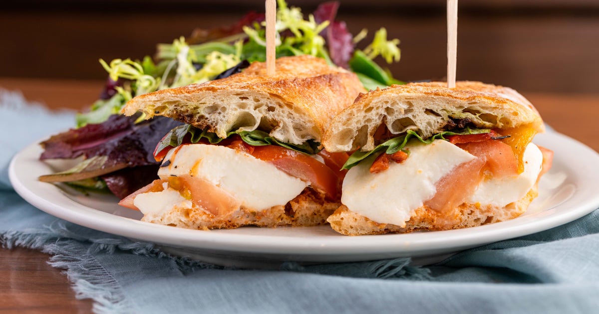 Order Online - Urth Caffé - European-style café