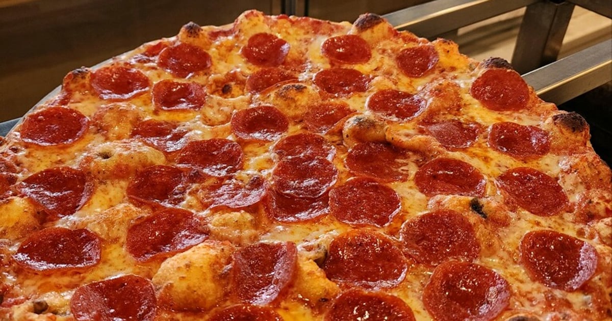 Pepperoni - Pizza Belly Blairsville