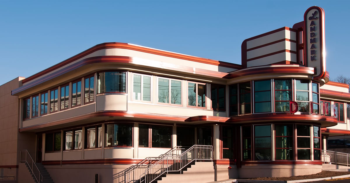 Home - Landmark Diner - Restaurant in Roslyn, NY