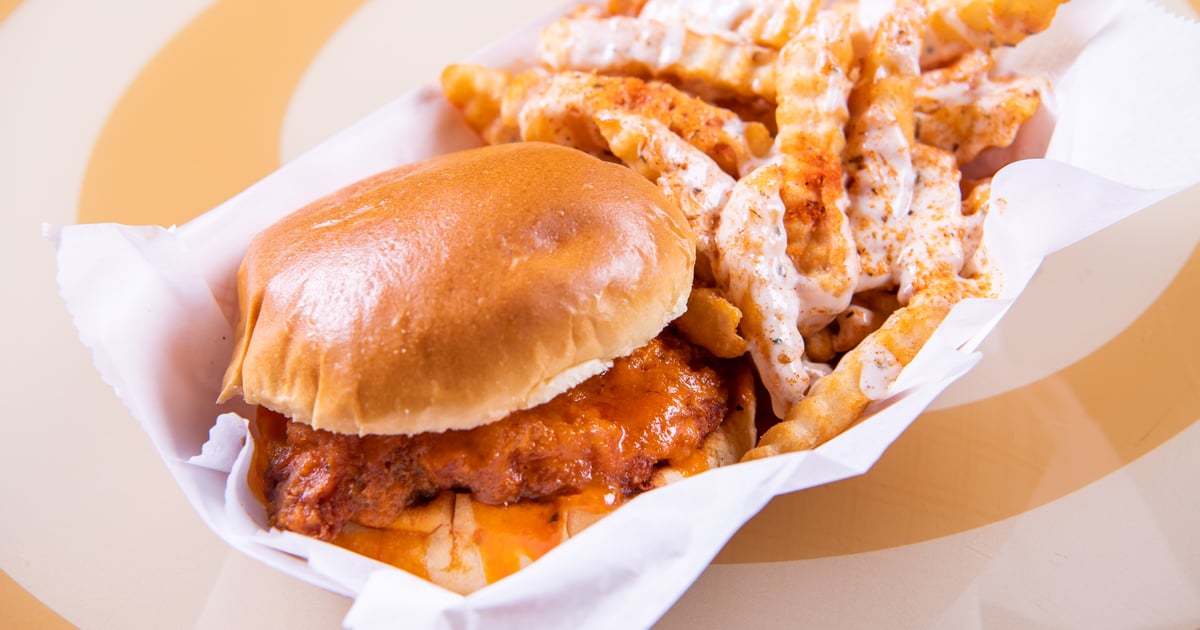 Frozen Rooster - Chicken Wings Restaurant