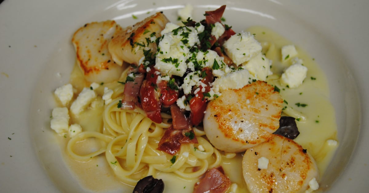 About - Van Rensselaer's - Seafood Restaurant in South Wellfleet, MA