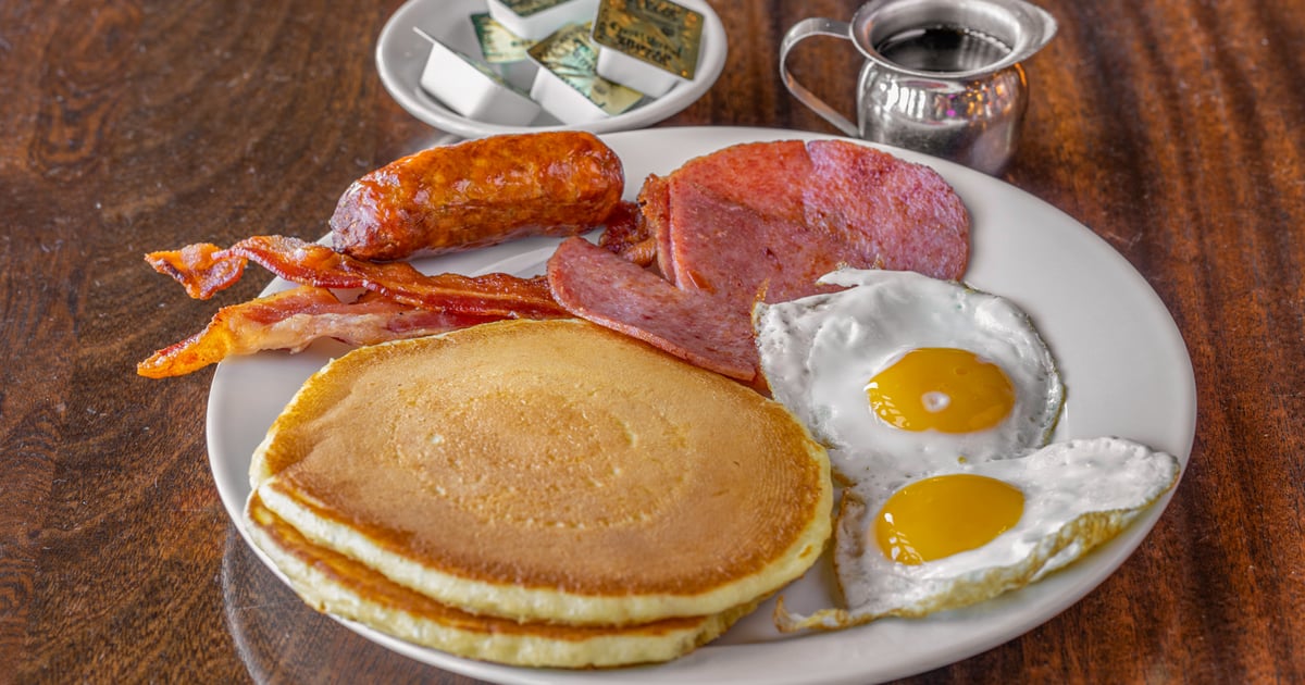 Lumberjack Platter - Coach House Diner - Diner in Hackensack, NJ