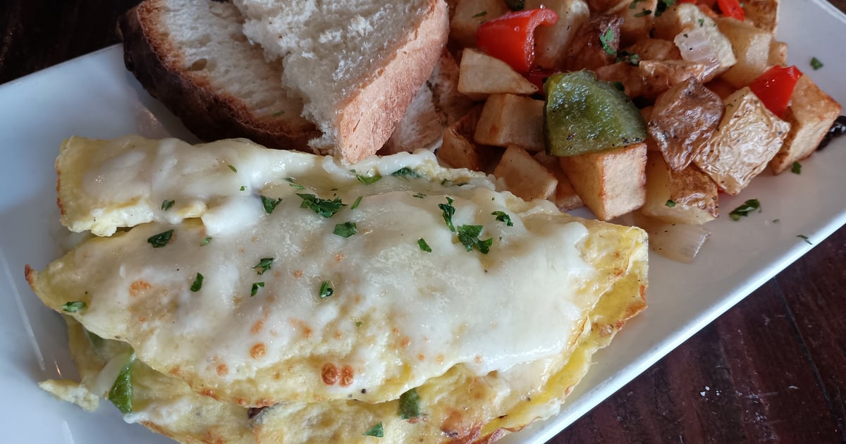 Build Your Own Omelette - Blackbird Public House - American Restaurant ...