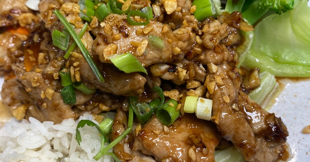 Garlic & Pepper - Menu - Moo Dang - Thai Restaurant in Reno, NV