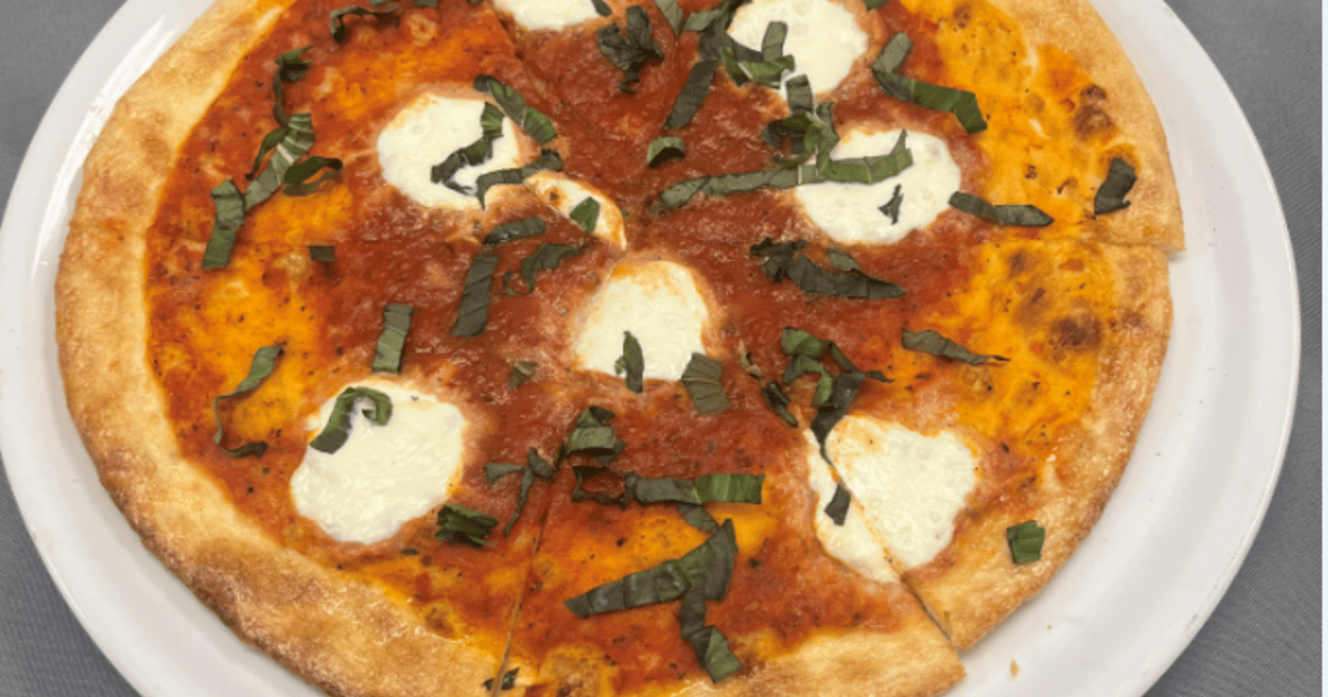 Traditional Margherita - Center Stage at TPC Colorado