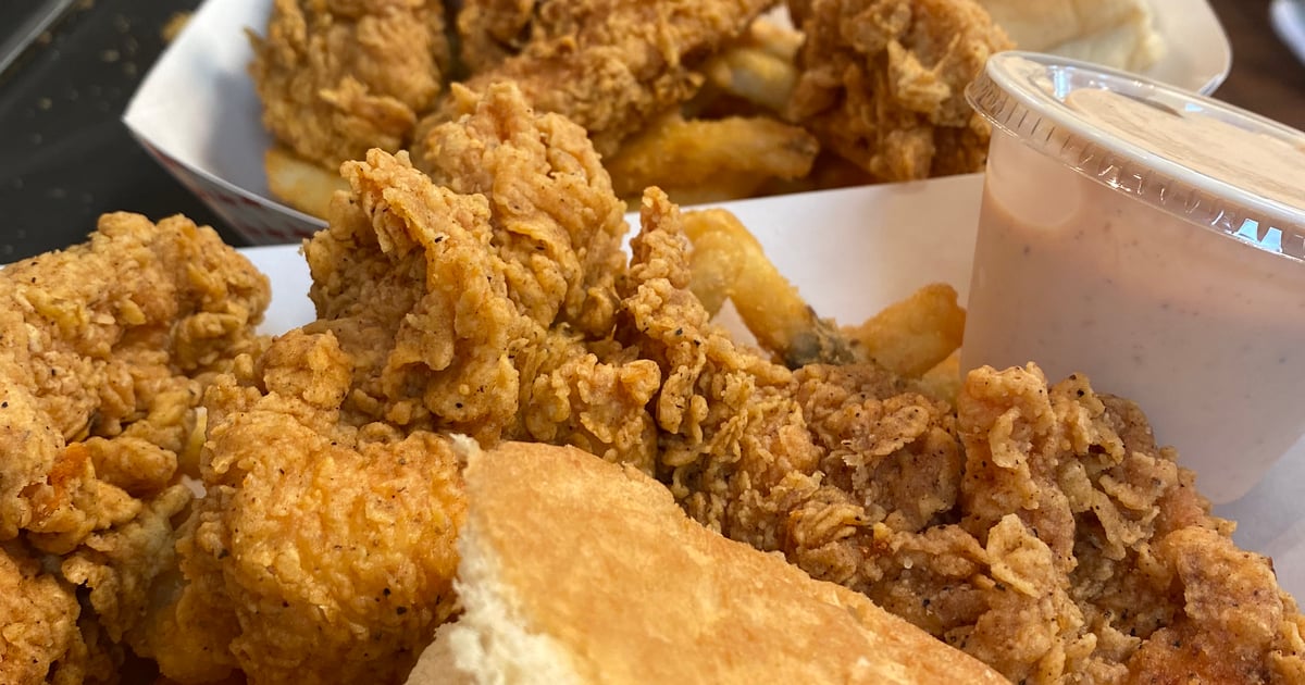 Locations - Southern Chicks Cafe & Daiquiris - Fast Food Restaurant in LA