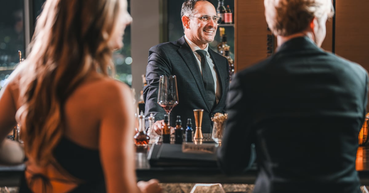 Dress Code - 71Above - Fine Dining Restaurant in CA